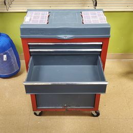 Benchtop 6 Drawer Rolling Tool Chest | Money and More