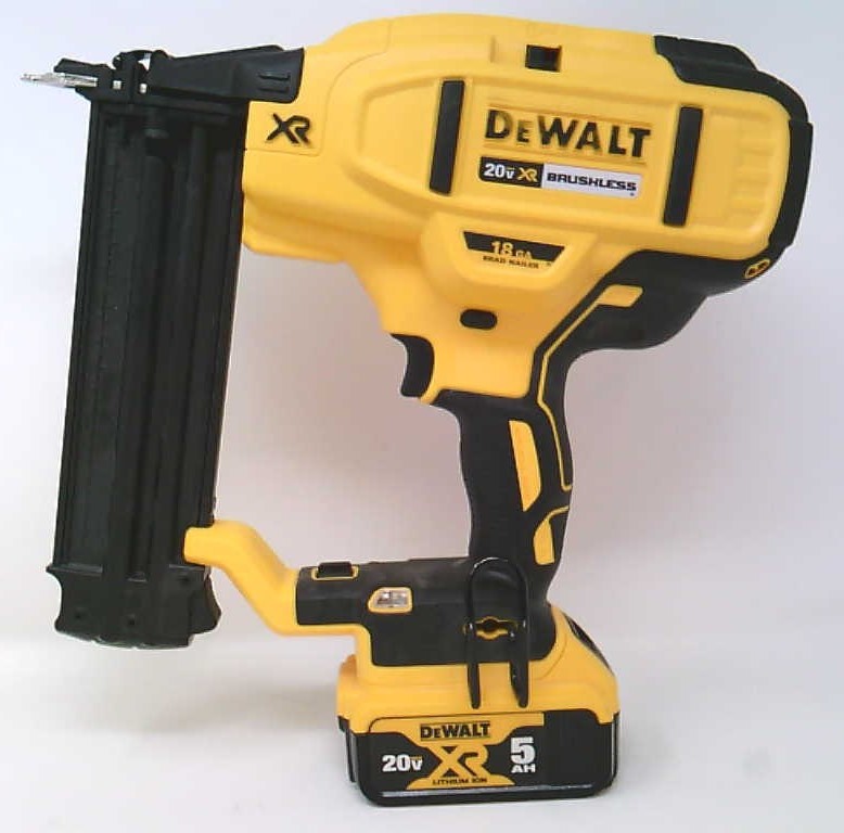 DeWalt DCN680 20v Cordless Brushless XR 18 Gauge Brad Nailer with ...
