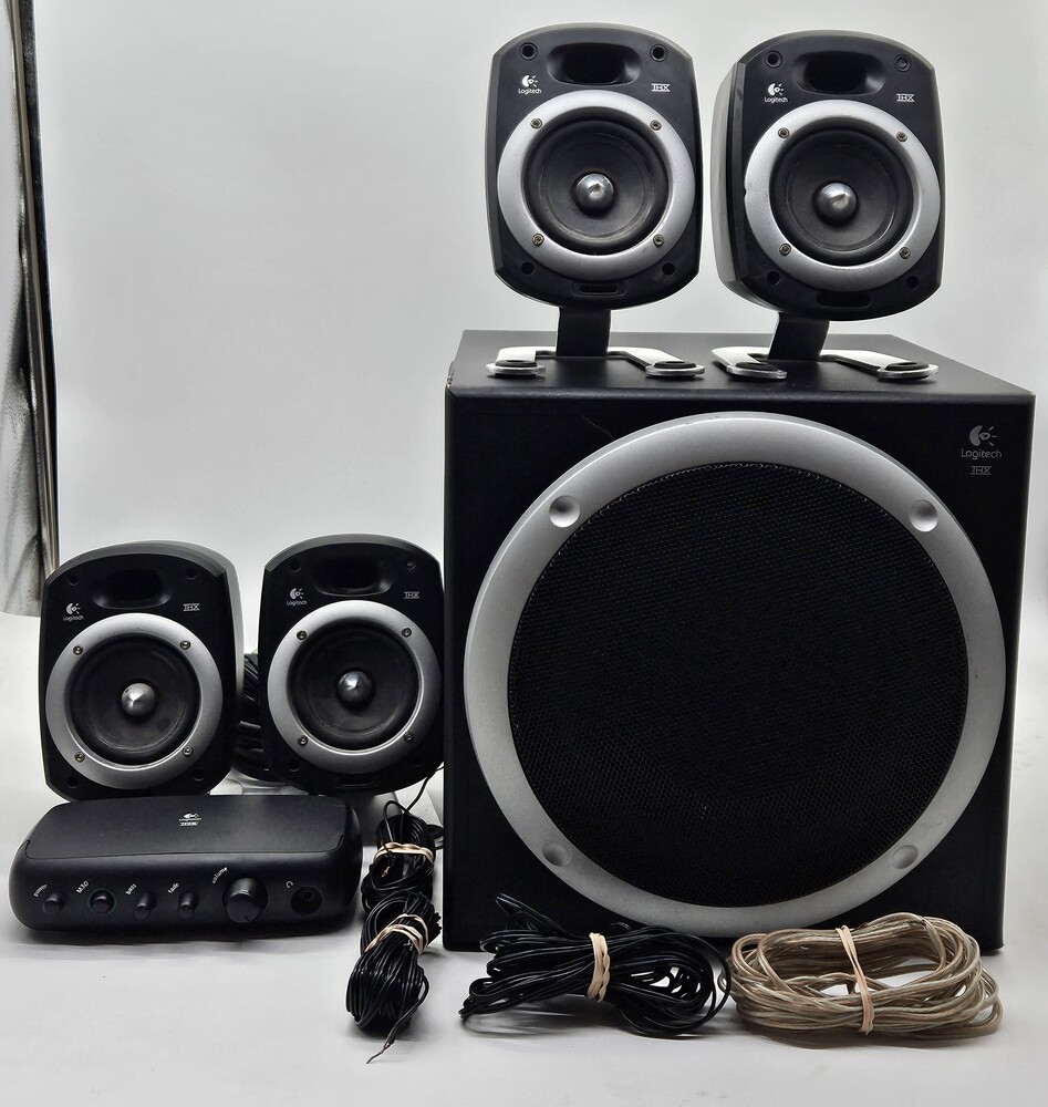 Logitech Z-560 THX 4.1 Channel Speaker System w 4 Speakers Cords ...